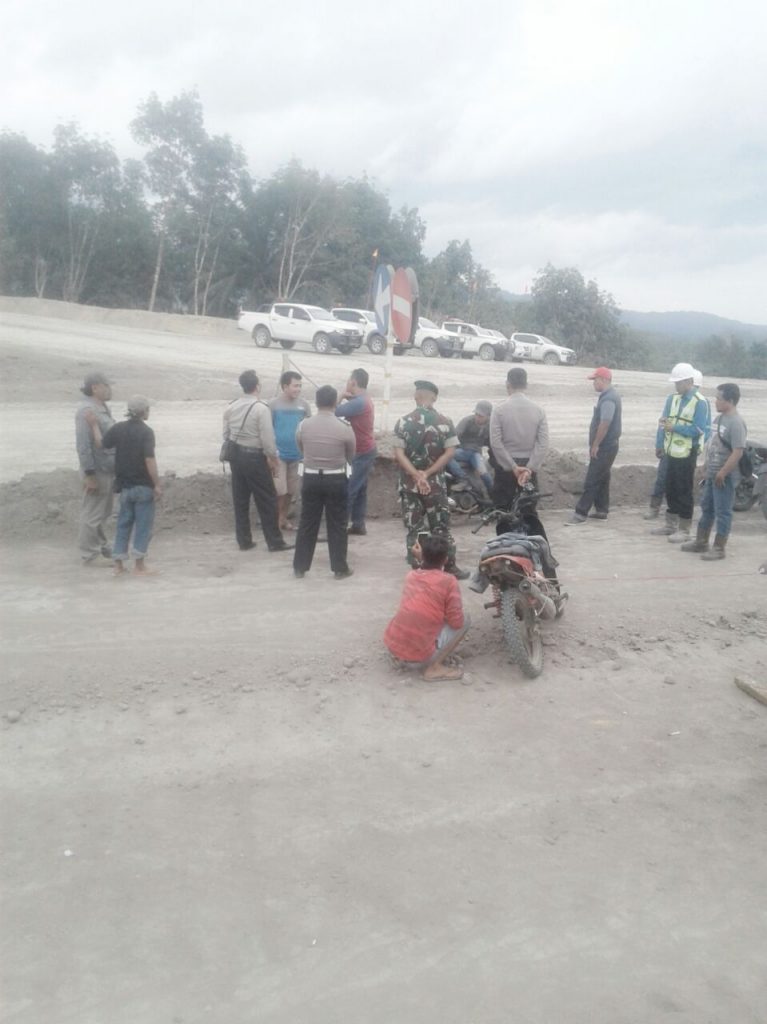 Warga Ahli Waris Tanah Ulayat Di Desa Busui Tolak Perusahaan ...